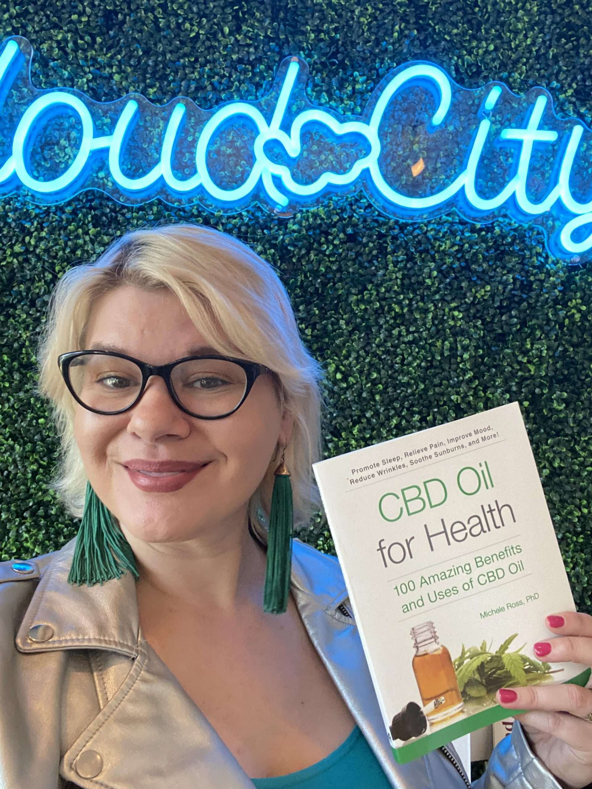 Dr. Michele Ross | CBD & Cannabis Consulting | Chronic Pain